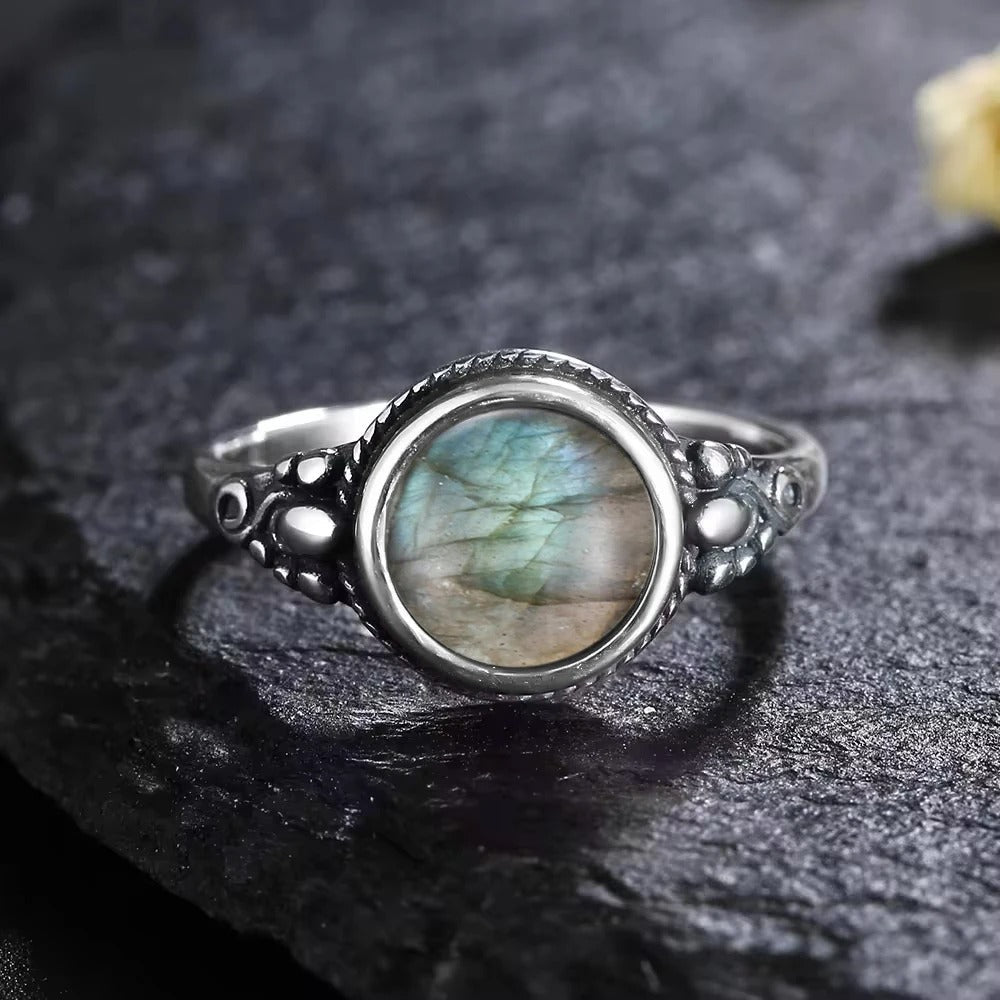 Vintage Silver Iridescent Stone Ring – Lyn Boutique